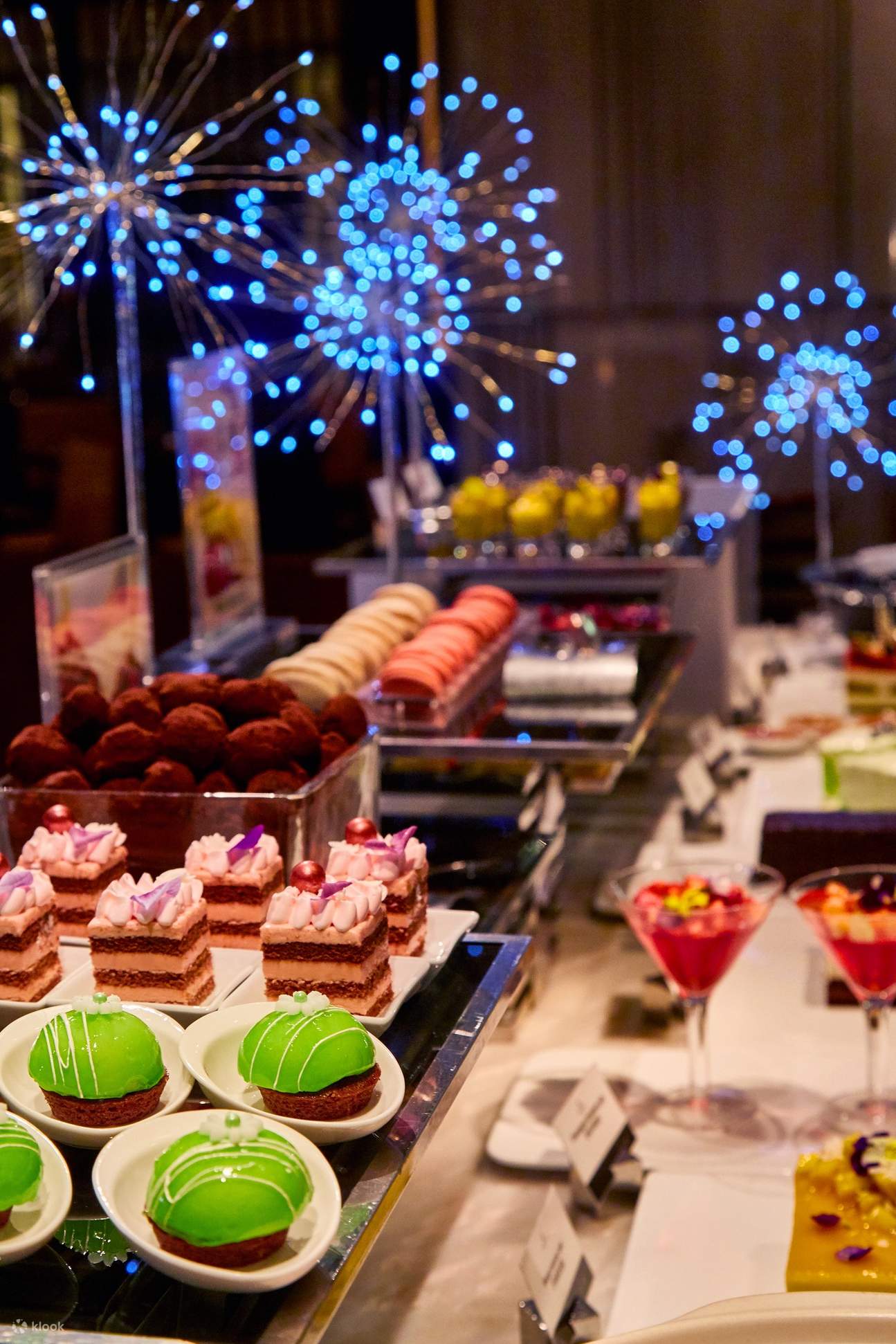 [Giảm Giá Buffet] Khách sạn Galaxy Ritz-Carlton Thâm Quyến - Voucher ...